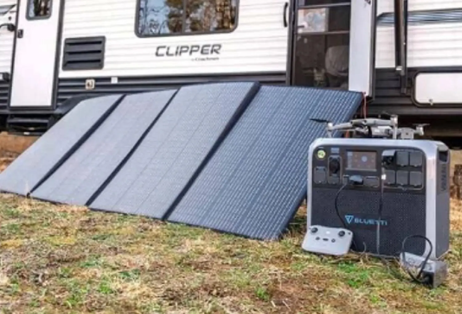 Bluetti PV350: un panel solar portátil de 350W pensado para la máxima ...